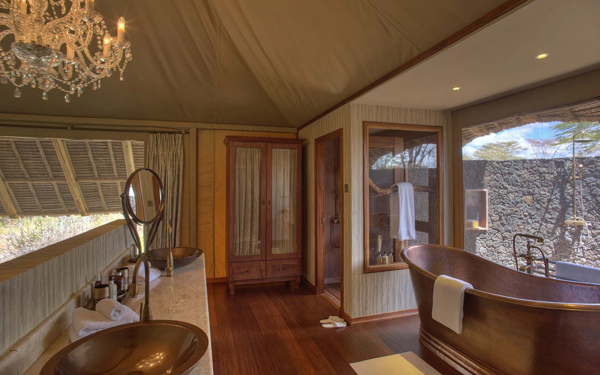 Finch Hattons Luxury Tented Camp in Tsavo | Kenya Safari